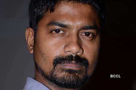 Yash Raj actors bow down to a cop - Times of India