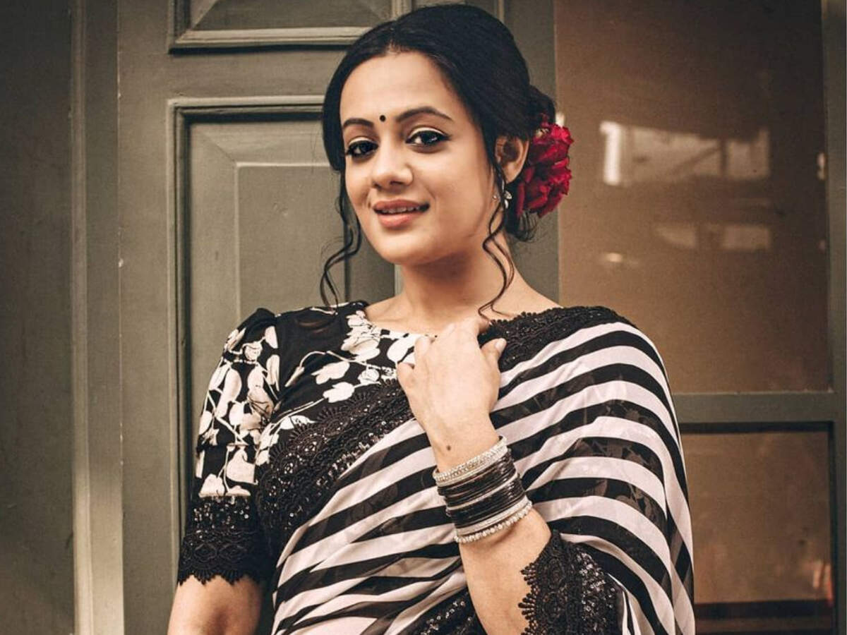 Spruha Joshi