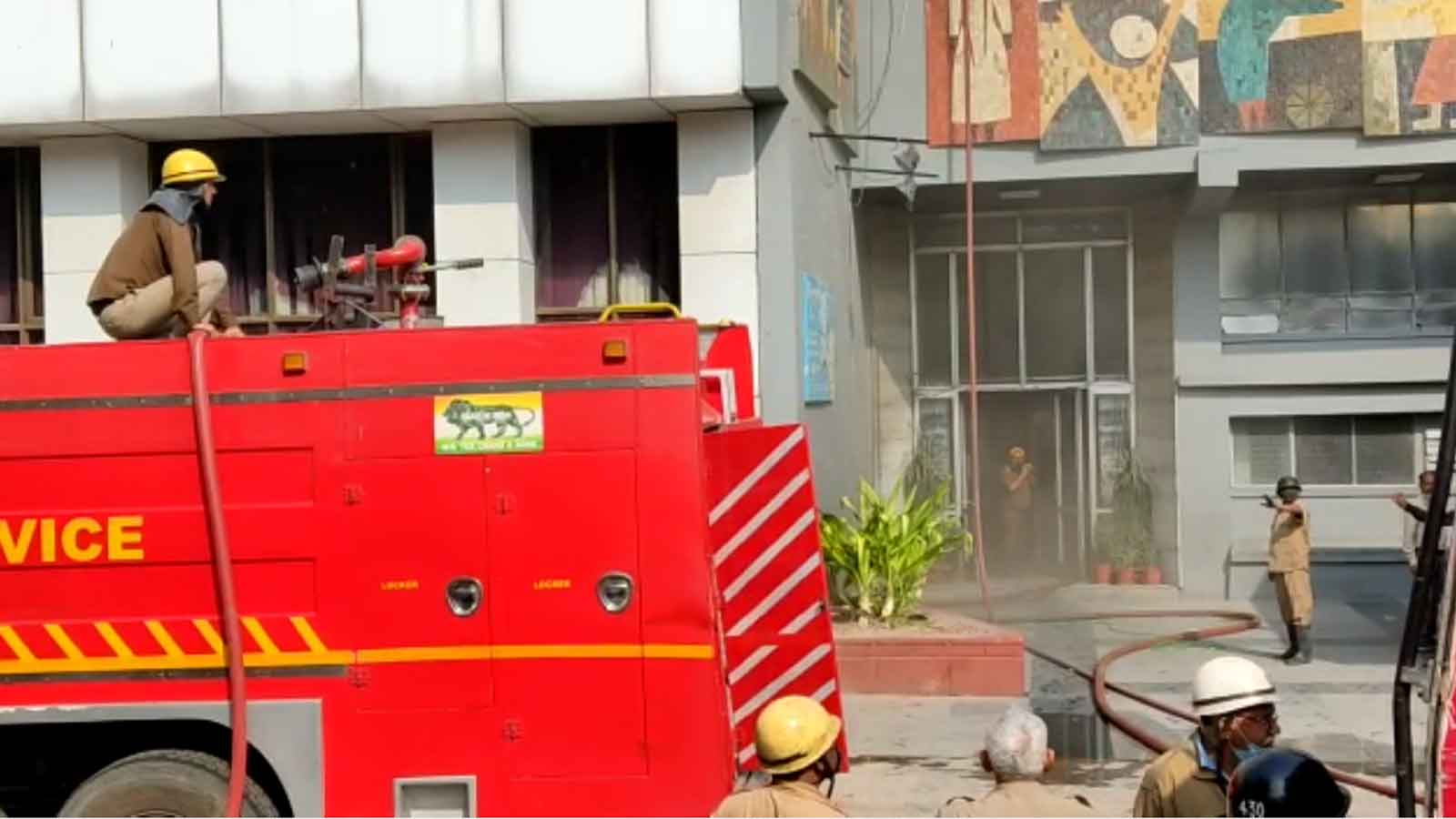 delhi fire service bye laws