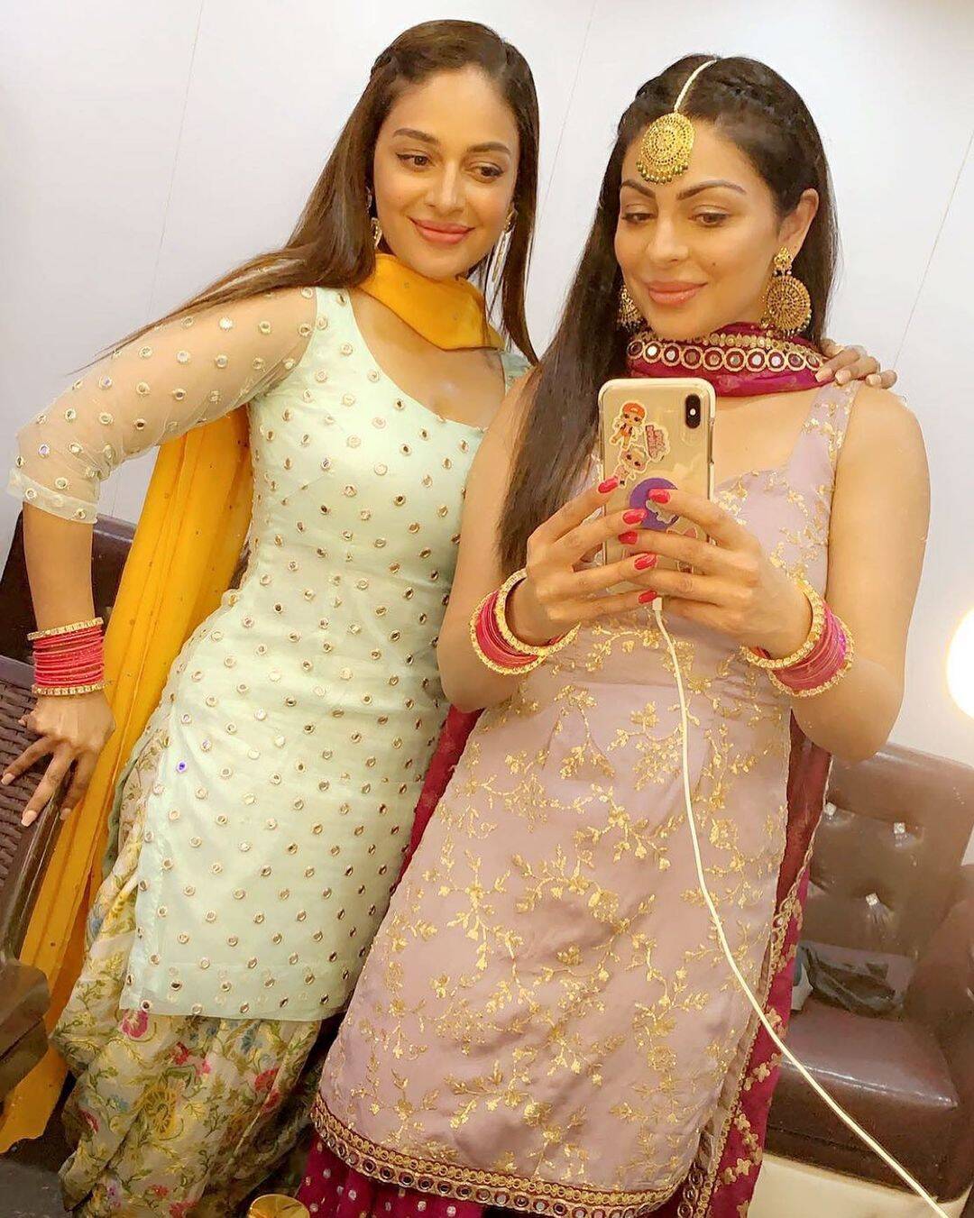 Neeru Bajwa Punjabi Suits Beautiful Neeru Bajwa Suit Look Admin