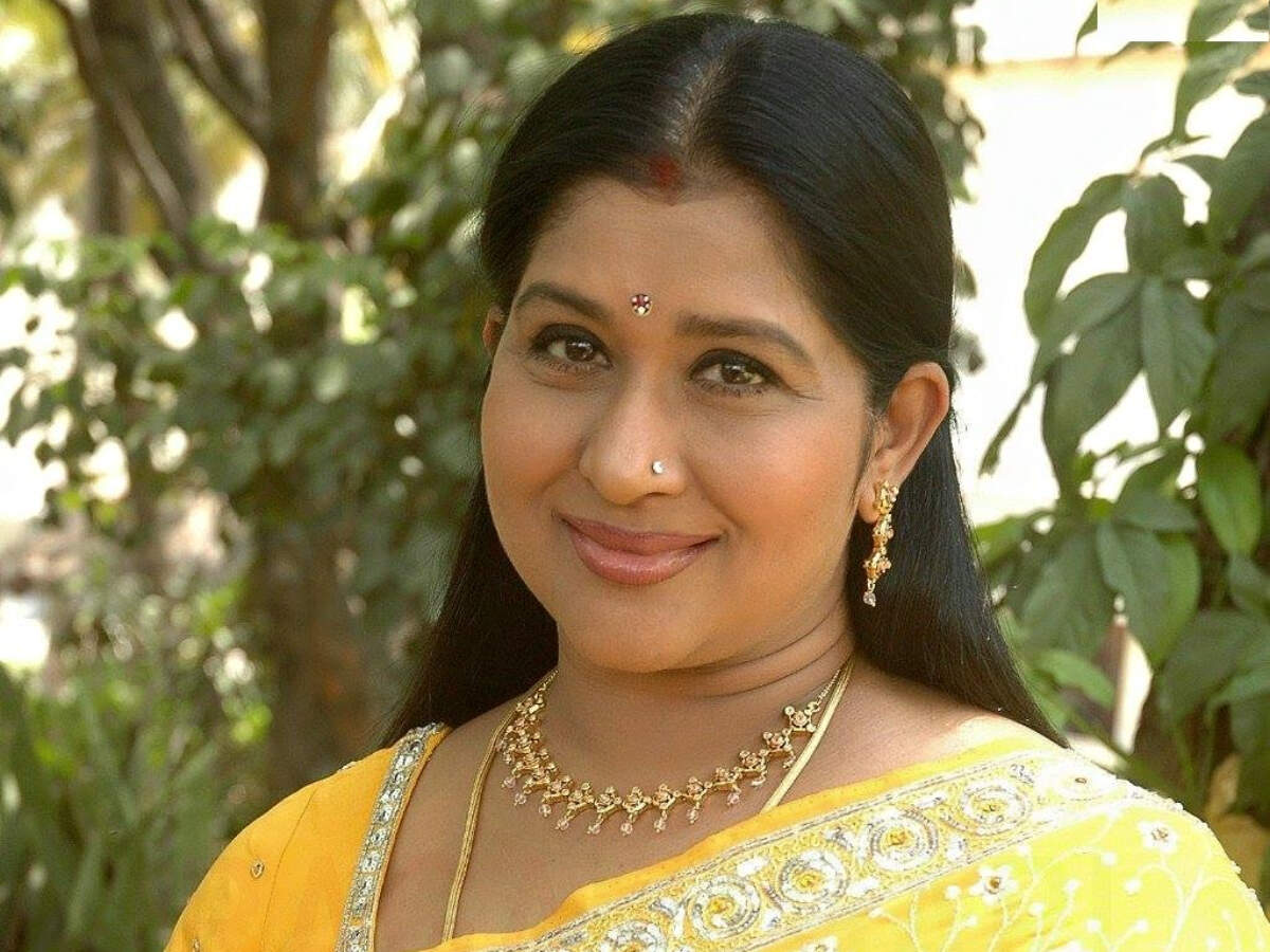 Sharada Aunty With Her Sons Friend Telegraph