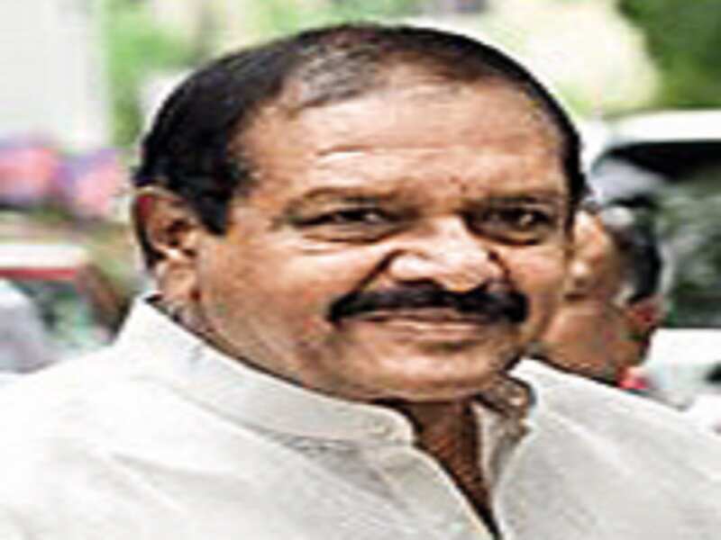 Peter Alphonse is chairperson of minorities | Chennai News - Times of India