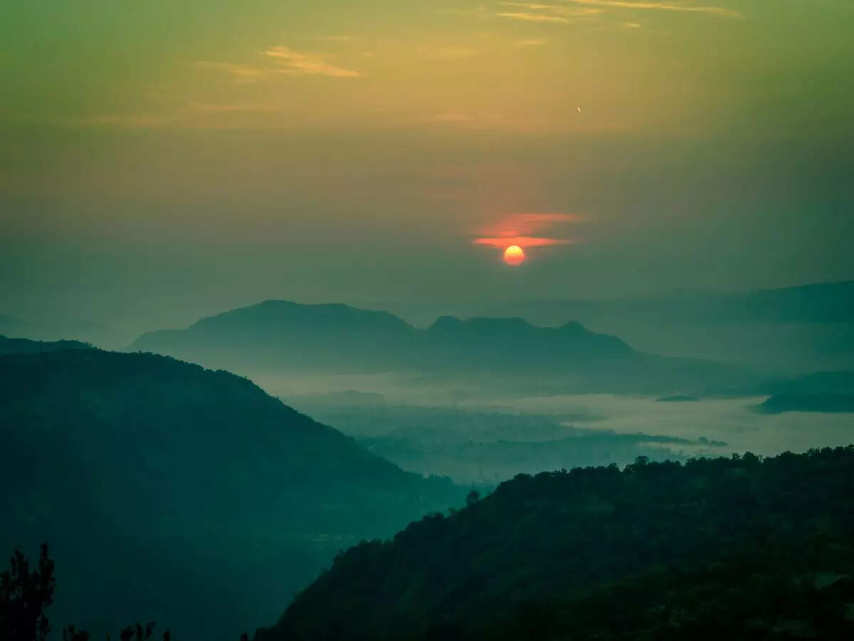 Surprise! Goa is surrounded by these beautiful hill stations! | Times ...