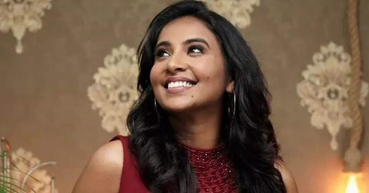 Dreamy pictures of Raja Rani host Janvi Rayala | Times of India