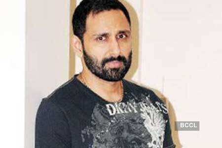 Parvin Dabas turns director | Hindi Movie News - Times of India