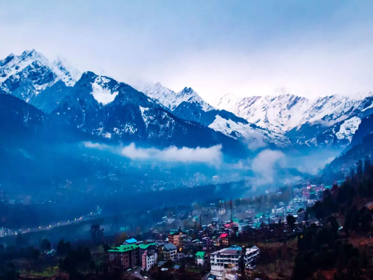 Pretty places in India where temperature dips below zero degree in ...
