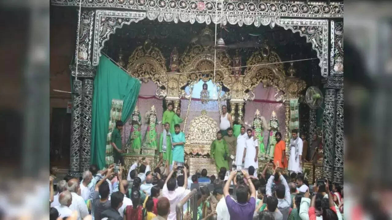 Agra Road, Agra: Map, Property Rates, Projects, Photos, Reviews, Info