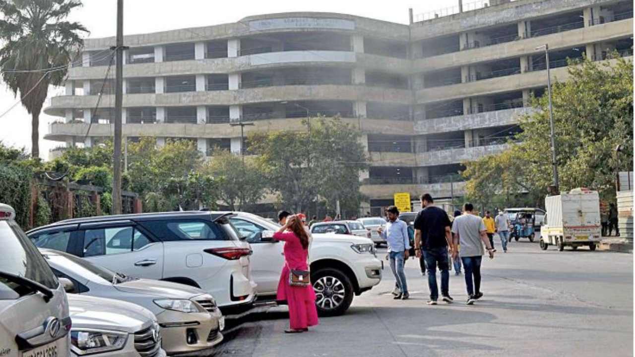 Sector 27 Pocket A, Noida: Map, Property Rates, Projects, Photos ...