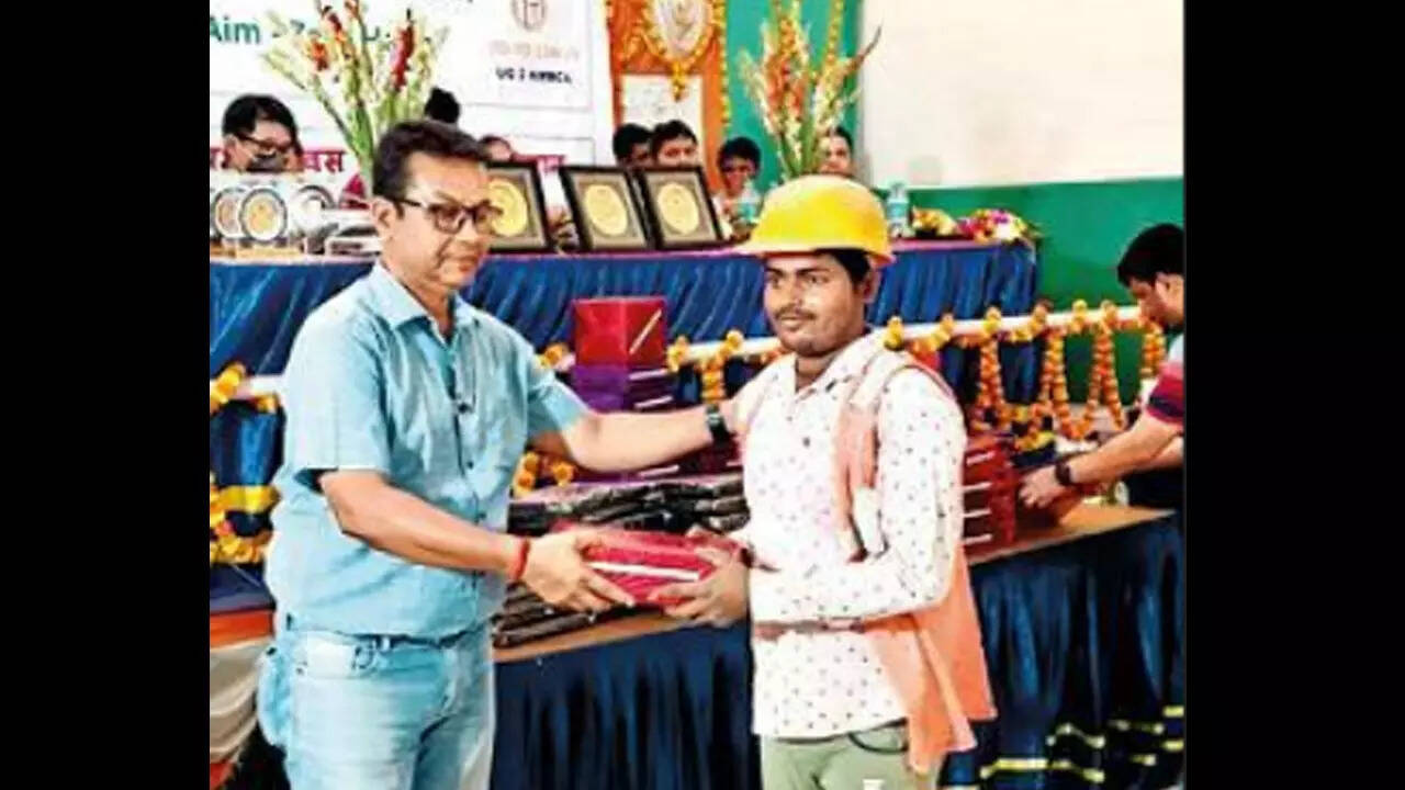 Pilkhana, Kolkata: Map, Property Rates, Projects, Photos, Reviews, Info