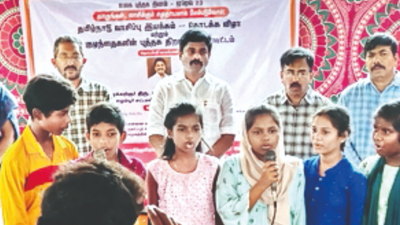 Tamil Nadu On A Mission To Inculcate Book Reading Habit Among Children ...