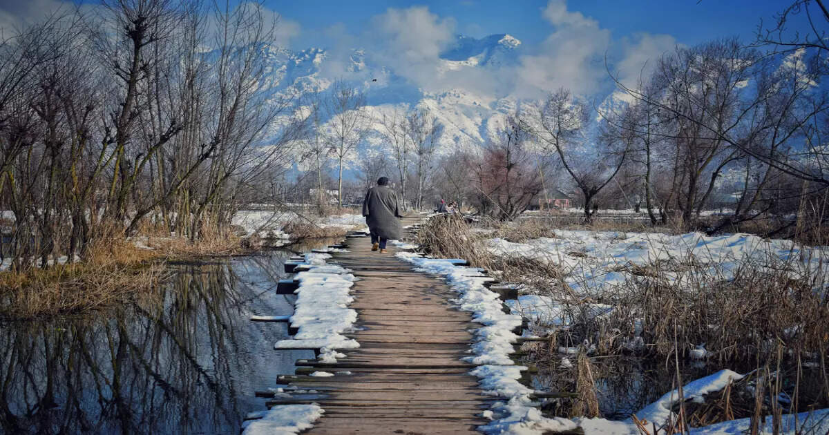 Prettiest offbeat destinations in Jammu and Kashmir for your summer ...