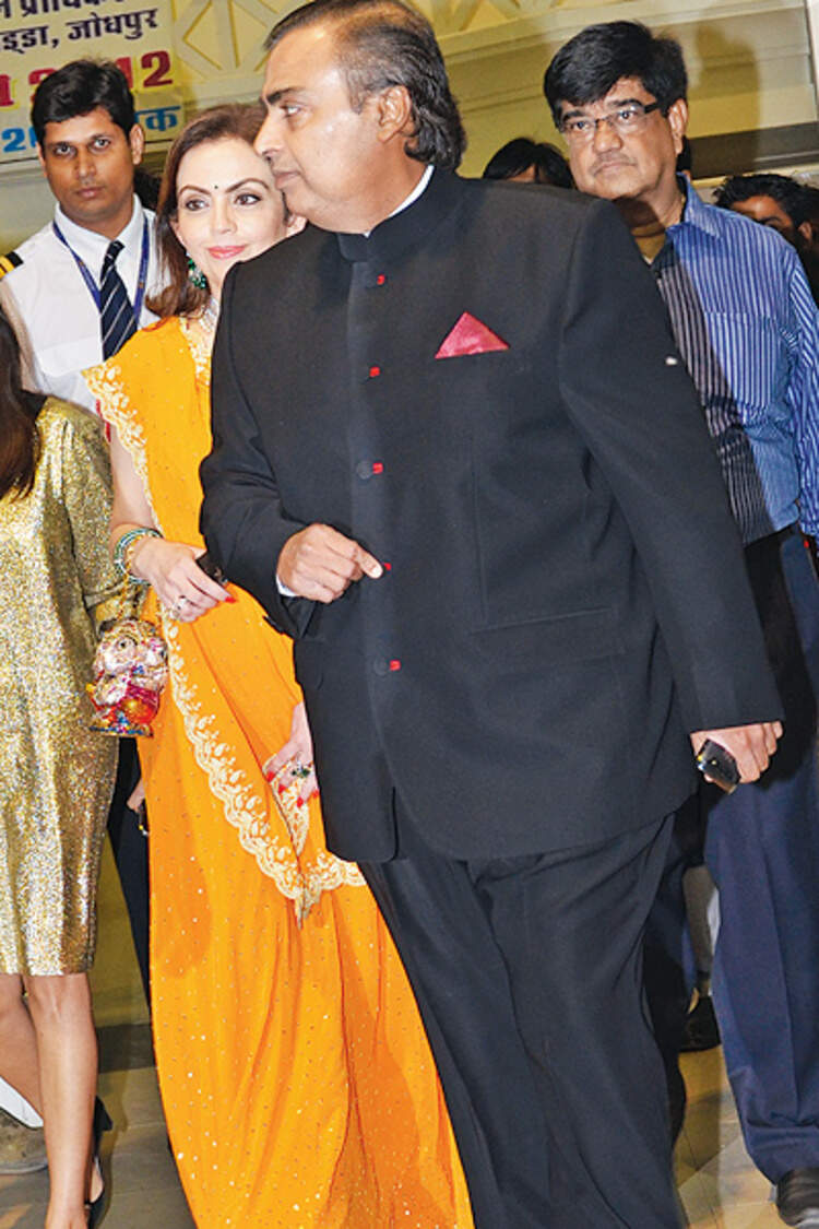 Kishore Lulla Daughter Wedding Inside Pics: Soha Ali Khan And Sharmila