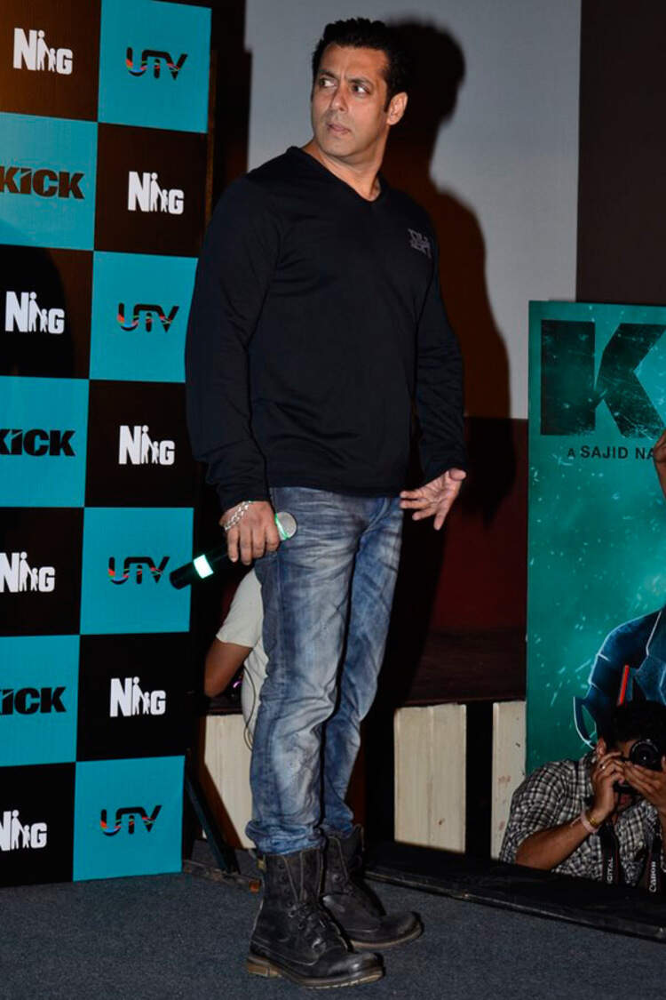 Kick Movie Salman Khan Trailer
