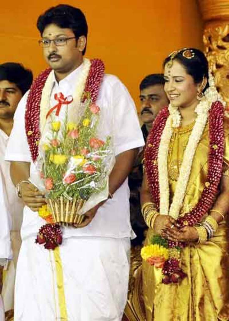 Dayanidhi Alagiri Anusha Wedding How Karunanidhi Clan Has Carried On