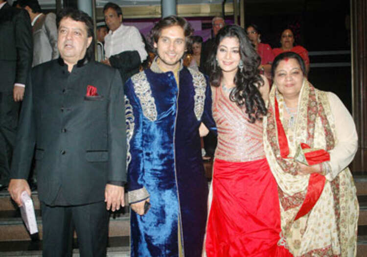 Neha Oberoi E Vishal Shah Chote Nawab Review: On Adolescence And