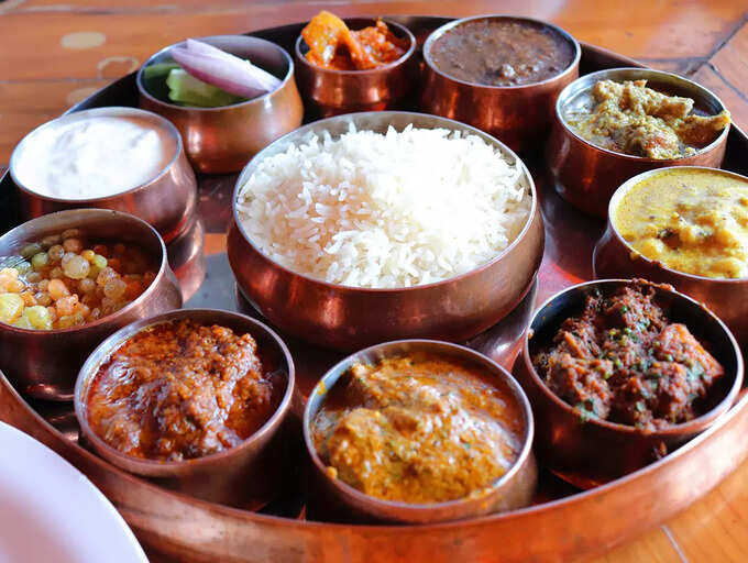 What is Himachali Dham that was served in Sunny Deol's son's Manali ...