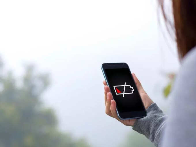 10 signs your phone is hacked or being spied on | The Times of India