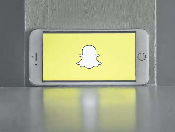 5 signs to know if your Snapchat account is hacked | The Times of India
