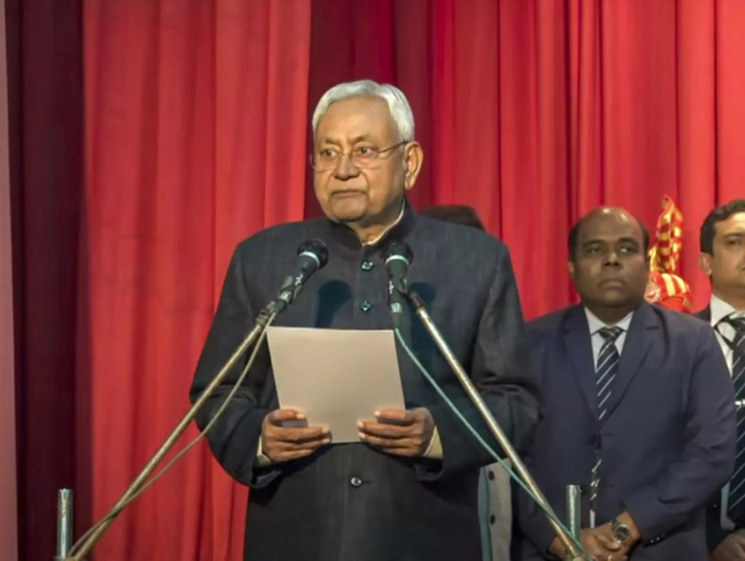 Nitish Kumar takes oath as Bihar CM for record ninth time, forms new ...