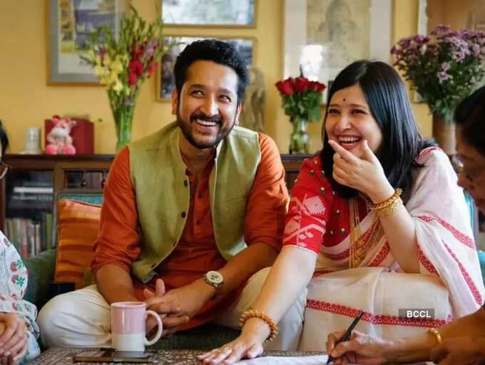 Piya Chakraborty and Parambrata Chatterjee celebrate six months of marriage; Share photos from ...