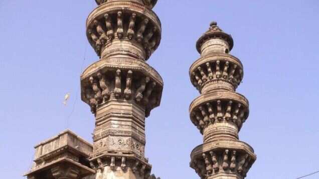 Shaking Minarets, Ahmedabad - TimesTravel