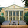 Raj Bhavan - Kolkata: Get the Detail of Raj Bhavan on Times of India Travel