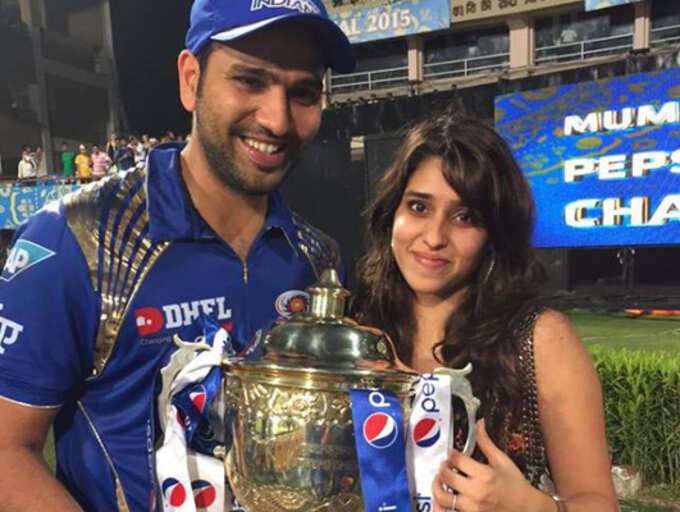 IPL 2015 finals: Mumbai Indians lift the trophy | The Times of India