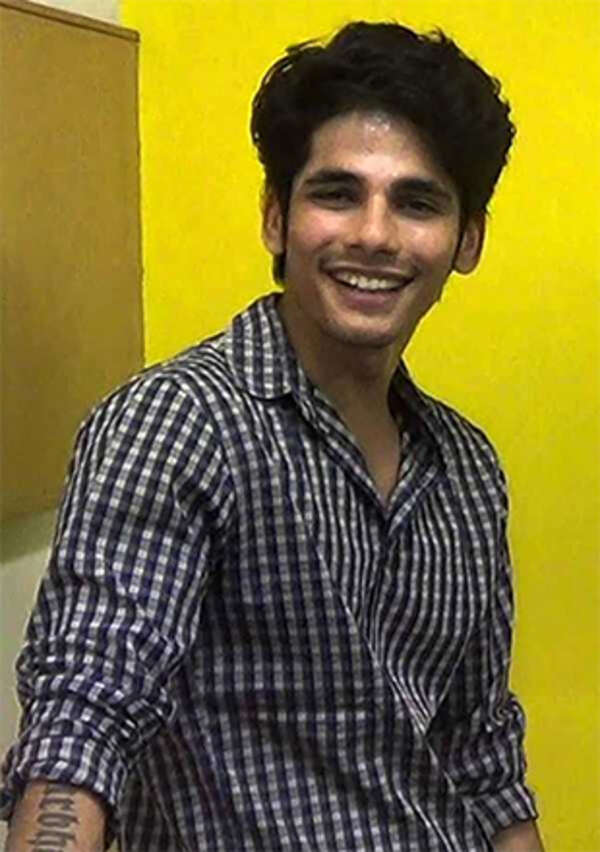 Murderbaad Movie Review: A wobbly yet watchable debut by teen director Arnab Chatterjee