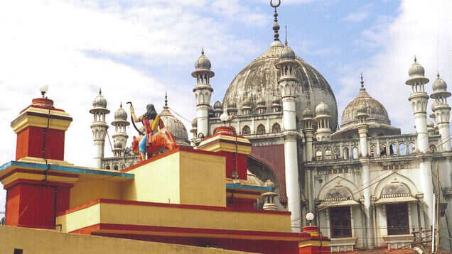 Sabarimala Temple and interesting facts surrounding it | TimesTravel