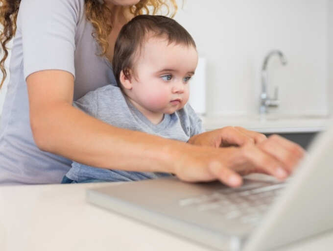DO NOT post these 8 types of pictures of your children online | The ...
