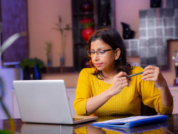 Simple rules to follow to achieve a happy and productive work-from-home ...