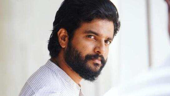 Neeraj Madhav: Neeraj Madhav dances for his song, FLY | Malayalam Movie ...