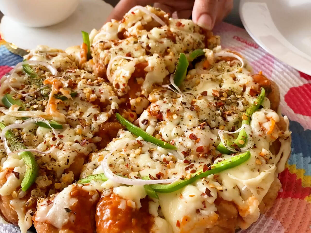 Watch How to make Momos Pizza