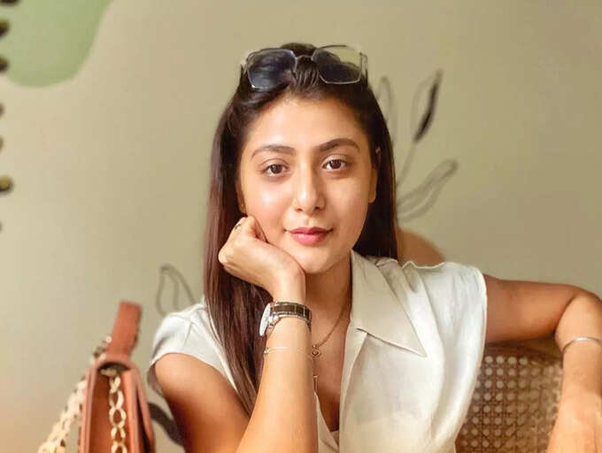 Actress Swikriti Majumder slays no make-up look; see pics | The Times ...