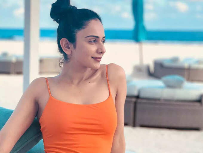 5 times Rakul Preet Singh set your screens on fire in beachwear | The ...
