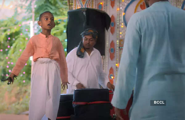 Perumani Movie Review: Maju's quirky storytelling has high and low points