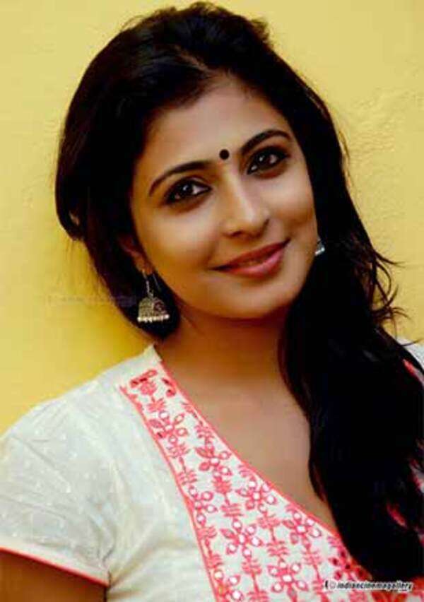 Chathuram Movie Review: A rarely seen emotional drama