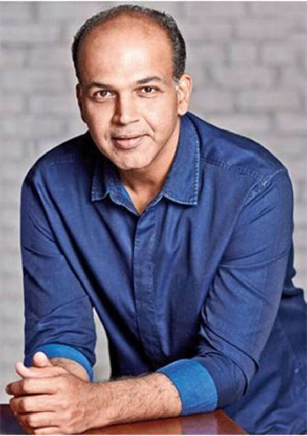 Ata Thambaycha Naay! Movie Review: A heartfelt story that makes you ...