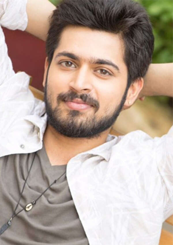 Parking Movie Review: Harish Kalyan and MS Bhaskar excel in a tensely ...