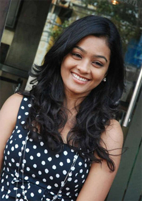 Pechi Movie Review: Visually striking, narratively weak