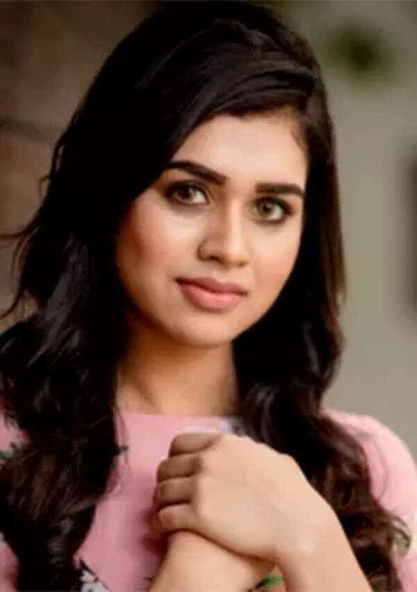 Demonte Colony 2 Movie Review: The Familiar Horror Returns But With ...