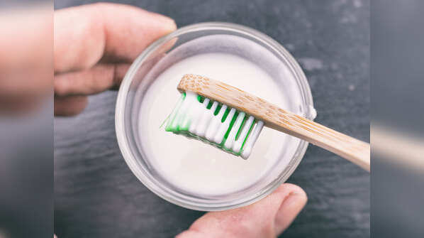 Best Remedies for Bad Breath: Baking Soda can be a permanent solution for bad breath