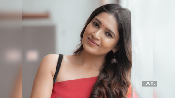 From Priya Bhavani Shankar to Pragathi Guruprad: Tamil actresses who moved away from TV and made ...