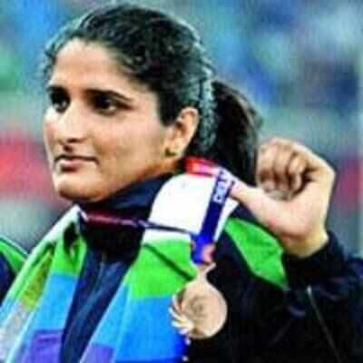 Discus thrower Seema Antil qualifies for London Olympics