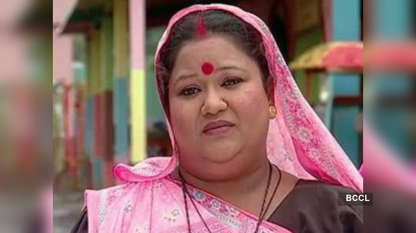 When Bhabhiji Ghar Par Hai fame Soma Rathod aka amma ji’s old pic from ...