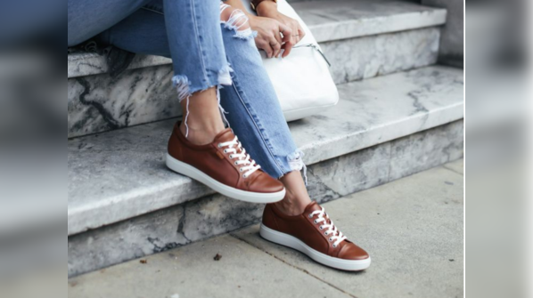 Trending Women Sneakers: Trending women's sneakers for all seasons
