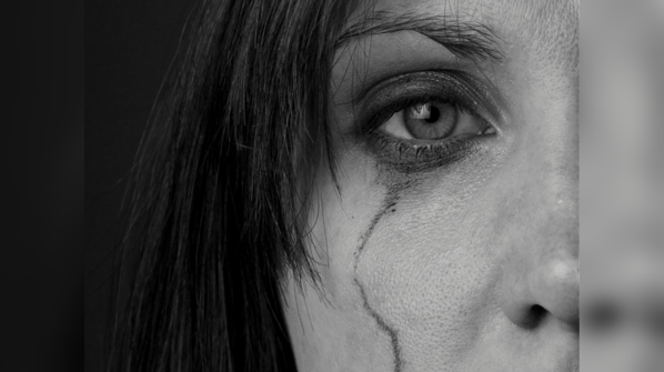 Emotionless & Anti-social: The DARK SIDE of Aquarius