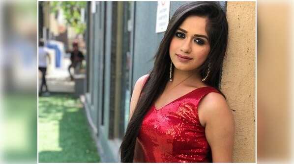 Do you remember TV's little Phulwa? This is how she looks 6 years after ...