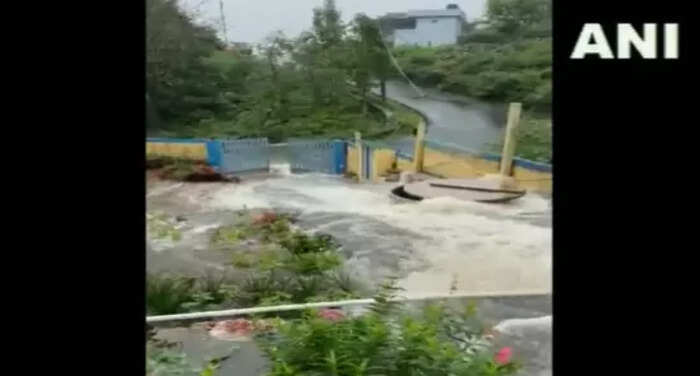 Tamil Nadu Rain Rains Live: Schools closed across five districts in Tamil Nadu today amid heavy ...