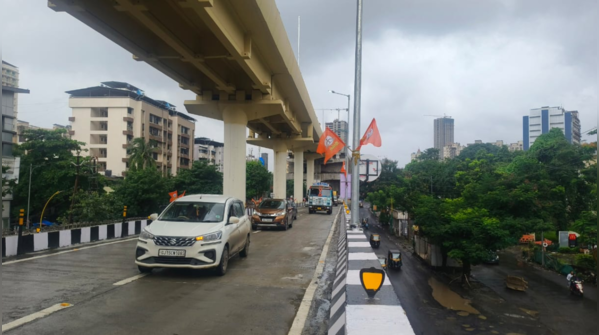 Relief for commuters: Metro-line 4 & flyover now side by side in Thane (Photos)